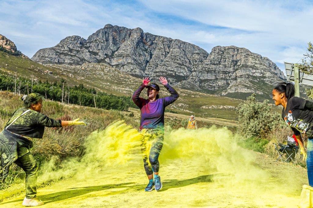 Kleur en kilometers vir 'n nuwe bussie | George Herald