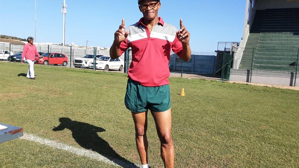 Neville gee dit gas | Mossel Bay Advertiser