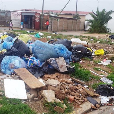 Storting van vullis in woongebiede | Mossel Bay Advertiser