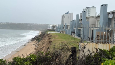 3 beach access points at Diaz closed for public safety after recent ...