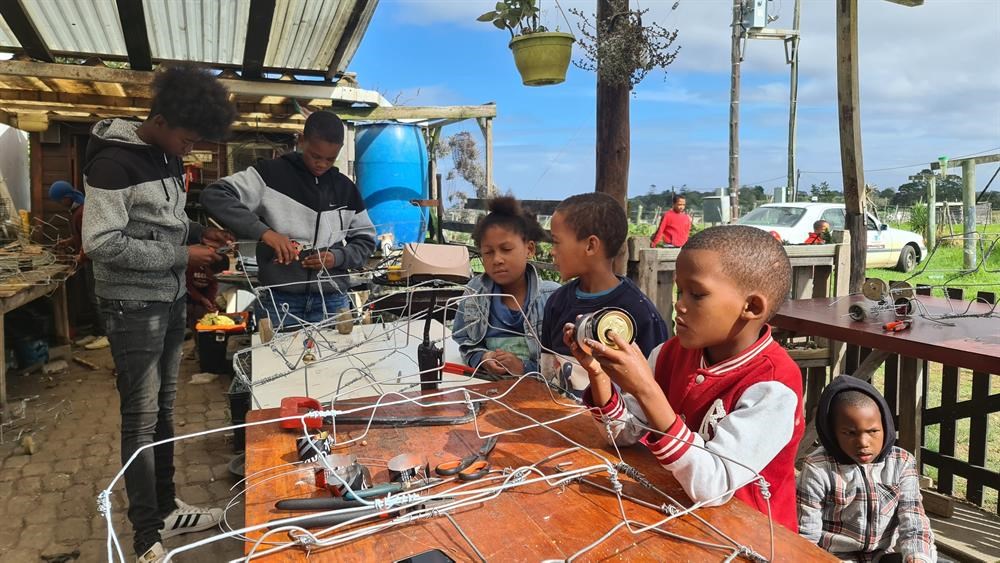 Draadkar-Fees smee gemeenskappe saam | Mossel Bay Advertiser