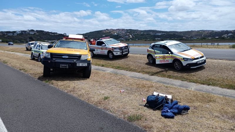 Vrou dood, kinders beseer toe voertuig voetgangers tref | Mossel Bay ...