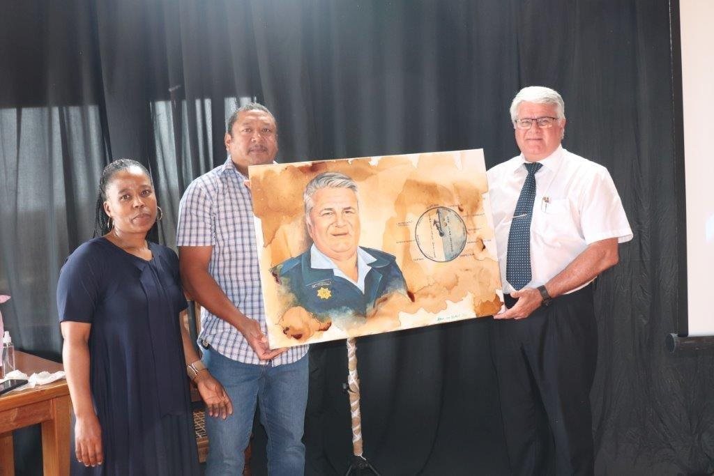 Col Richard Tonkin retires | George Herald