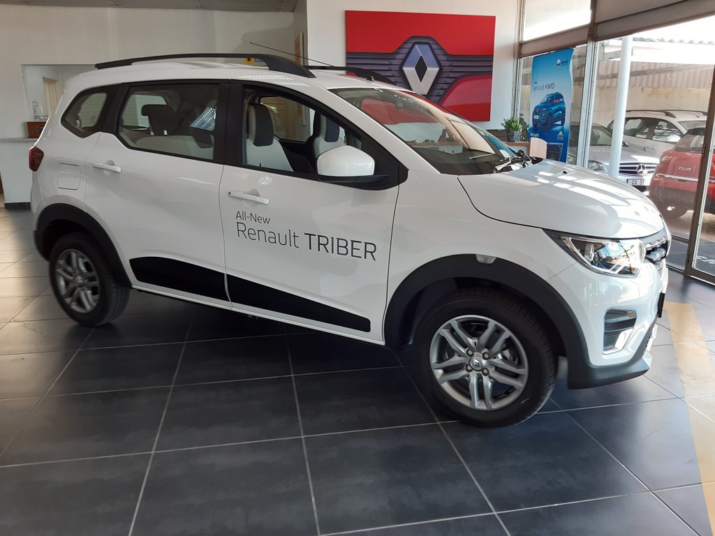 Seaman’s Renault | Pick of the Week | Renault Triber Prestige | Mossel ...