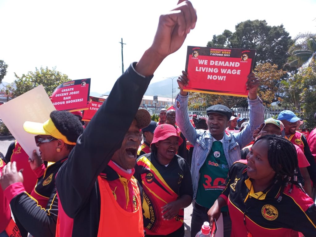 50 Samwu members joined a protest march | George Herald