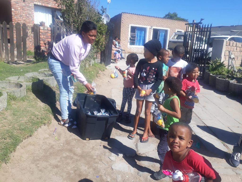 Optel van vullis in die Civic Park-woonbuurt | Mossel Bay Advertiser