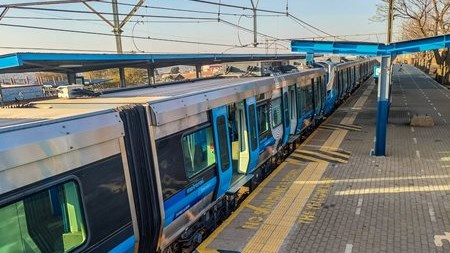 PRASA introduces new modern trains in Cape Town | Mossel Bay Advertiser