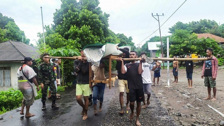Indonesia, East Timor flood death toll surges past 150 | George Herald