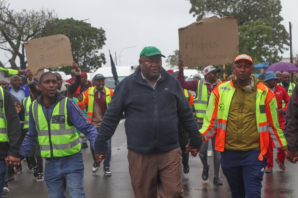 Uncendo taxi protest photo gallery | George Herald