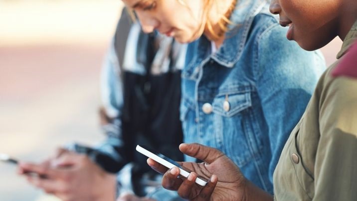 53% of South African undergraduates have trouble making friends ...