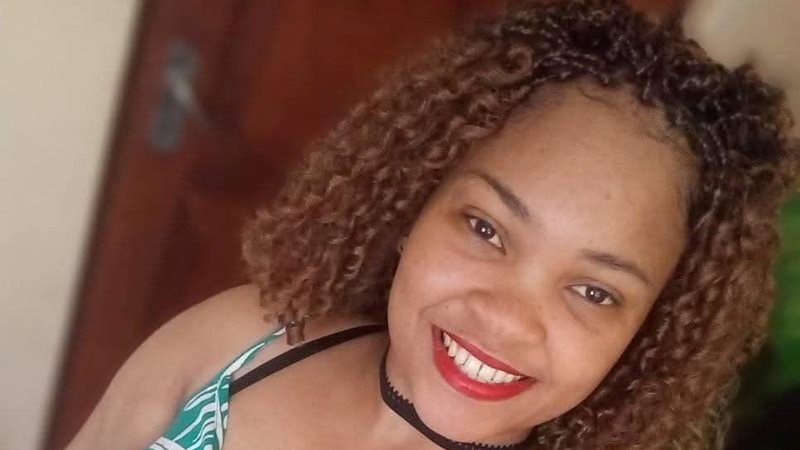 Pa se enigste dogter vermoor | George Herald