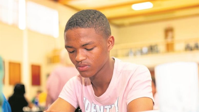 42 represent Eden at chess champs | George Herald