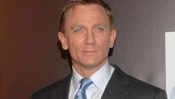 Daniel Craig makes his final outing as James Bond | Graaff-Reinet ...
