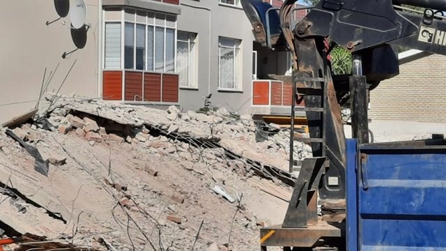 Unravelling the George disaster: Expert explains how the cause could be ...