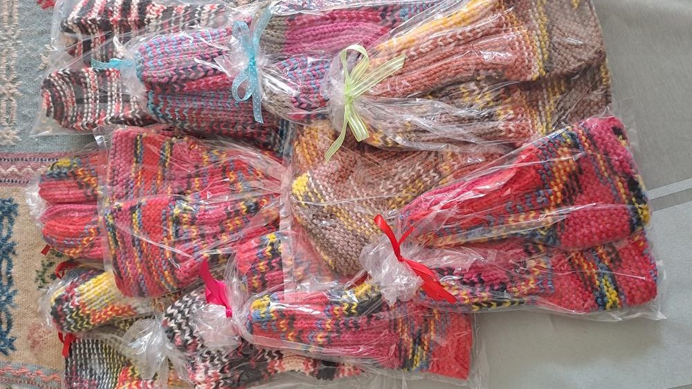 Vroue by woonkompleks bewys liefde in aksie met skenkings | Mossel Bay ...