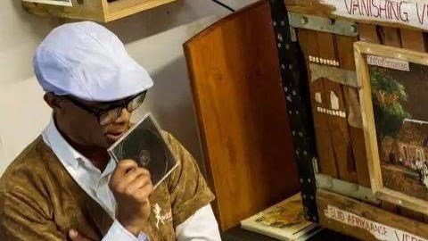 Stanley Grootboom hosts art exhibit in collaboration with the Koena Art ...