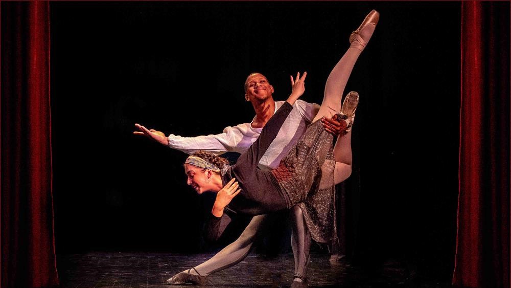 Dancers celebrate rewarding 2018 | George Herald
