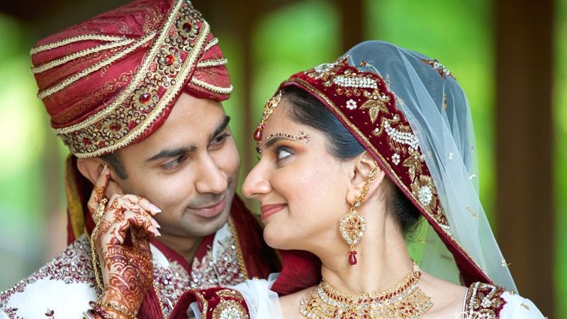 Konstitusionele Hof gee erkenning aan langslewende gades in Moslem ...