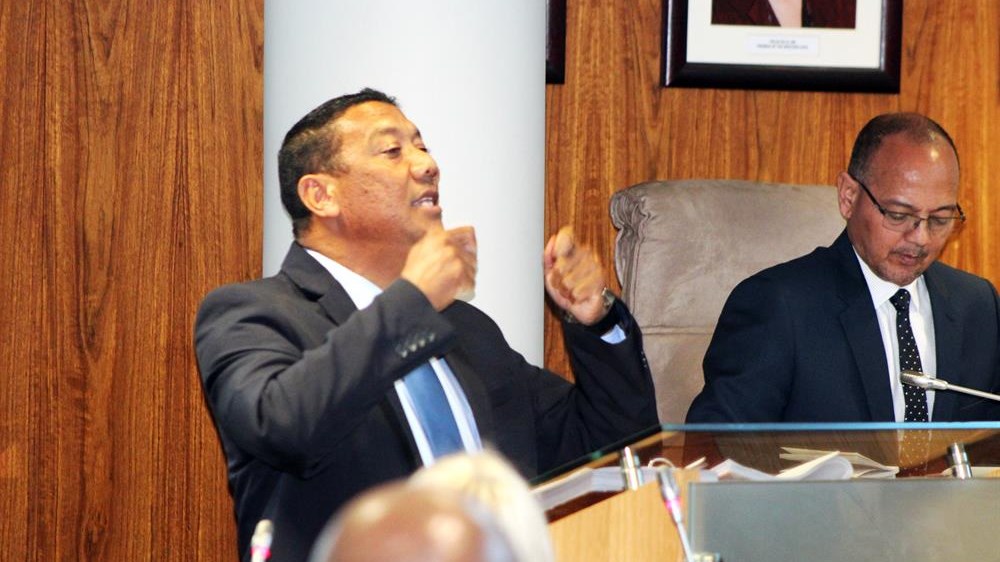 Naik sits tight in storm | George Herald