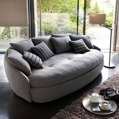 Round love sofa store