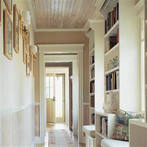 Create an attractive hallway | Mossel Bay Advertiser