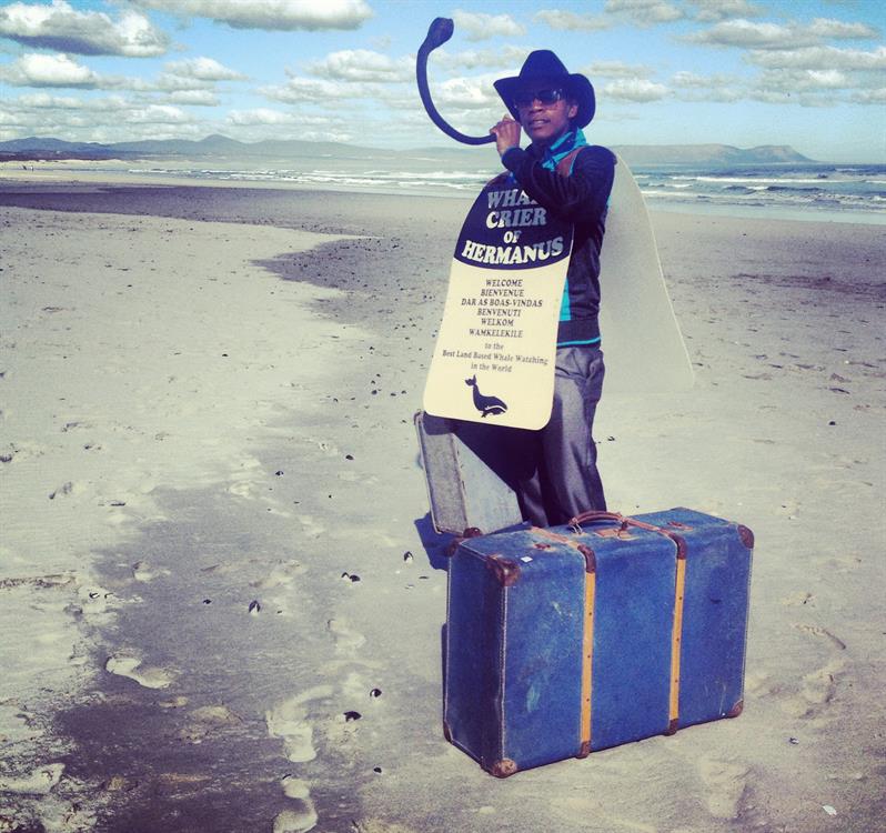 Whale Crier visits Knysna | Knysna-Plett Herald