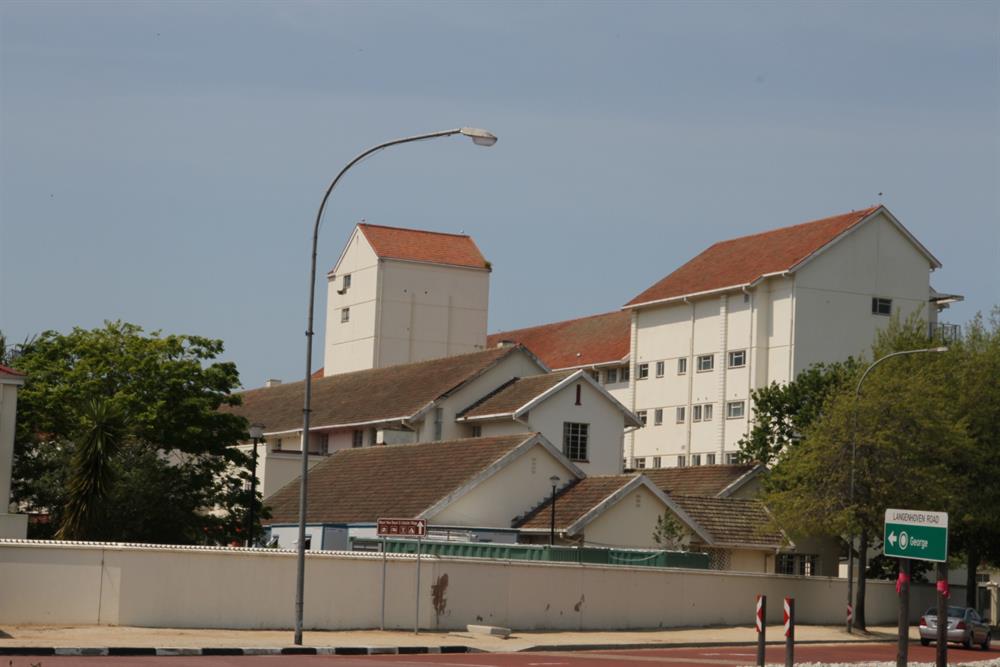 George Hospital sends surgery patients home | George Herald