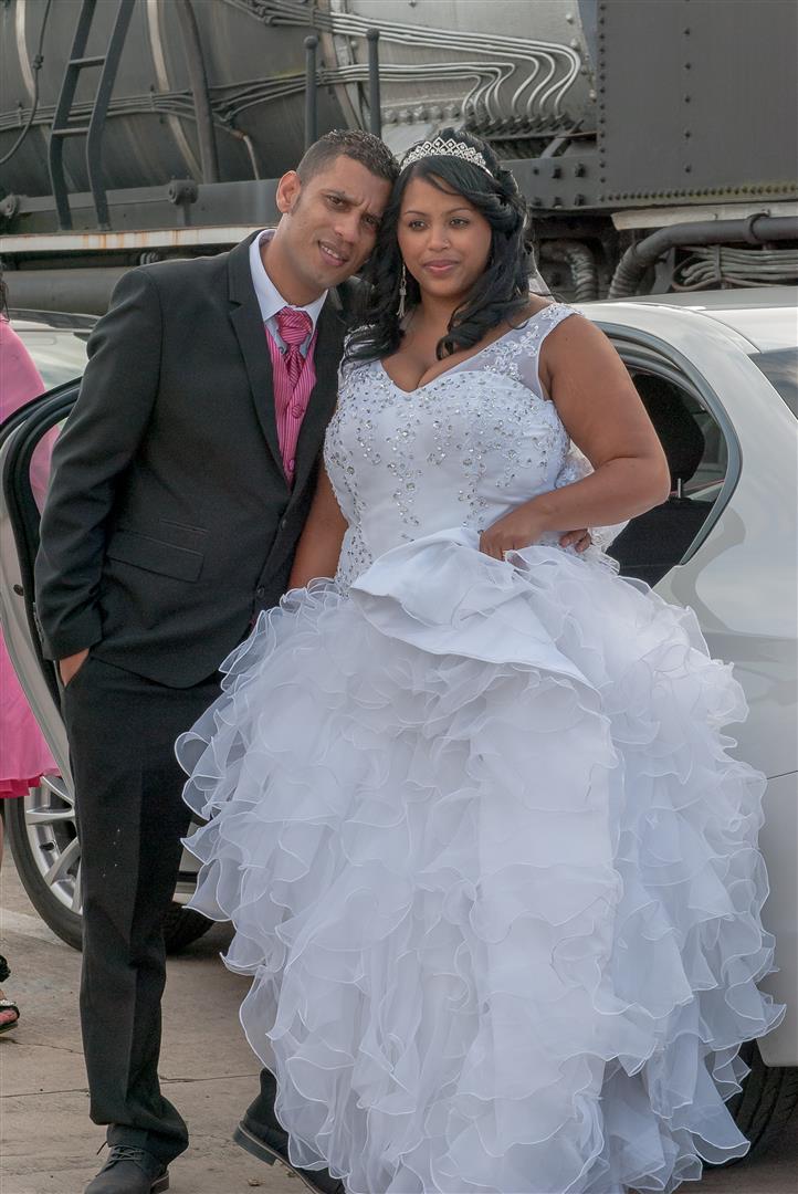 Alica en Cas trou | Knysna-Plett Herald