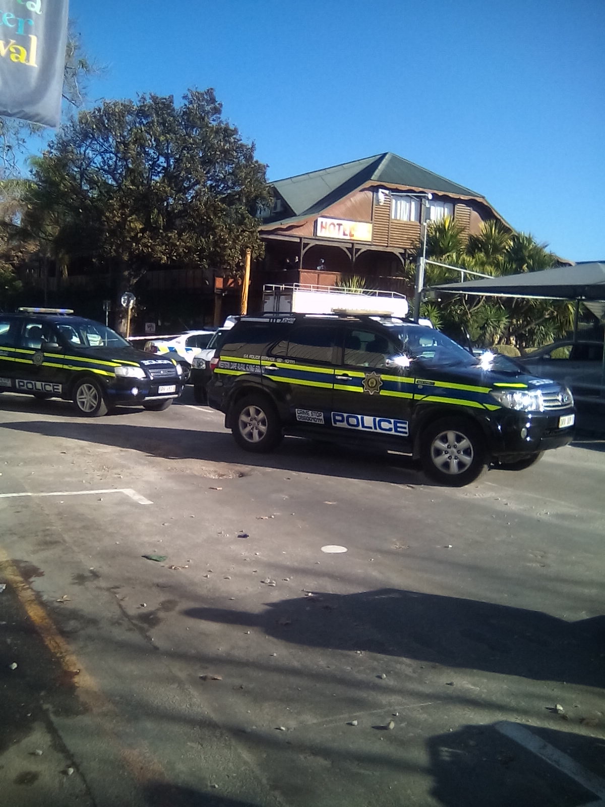 Police raid taxi rank | Knysna-Plett Herald