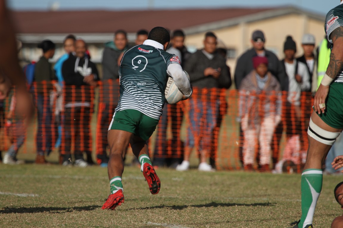 Evergreens vs Barbarians | Mossel Bay Advertiser