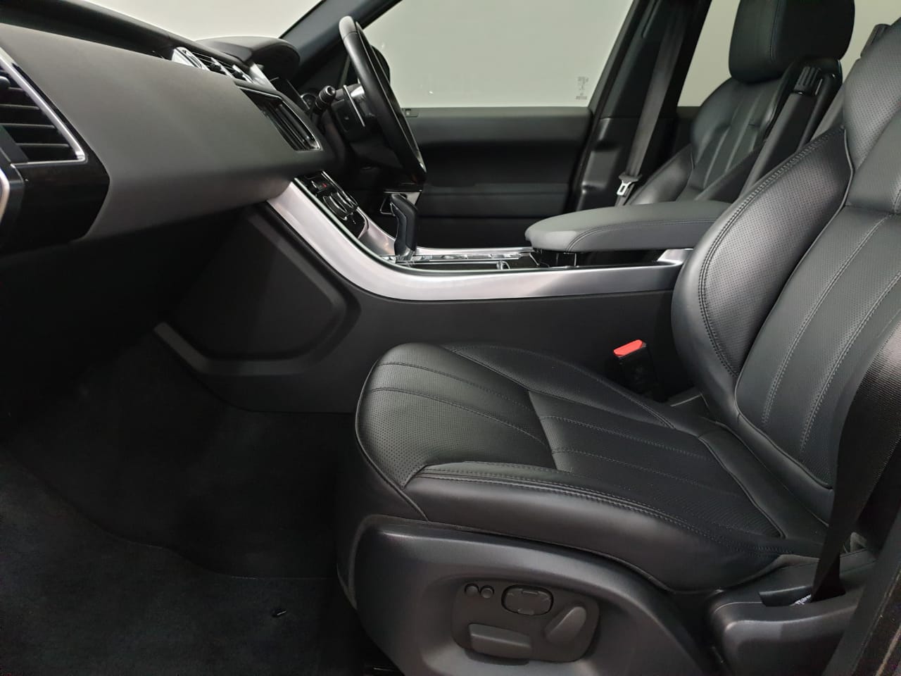 Land Rover George | Pick of the Week | Range Rover George | Mossel Bay ...