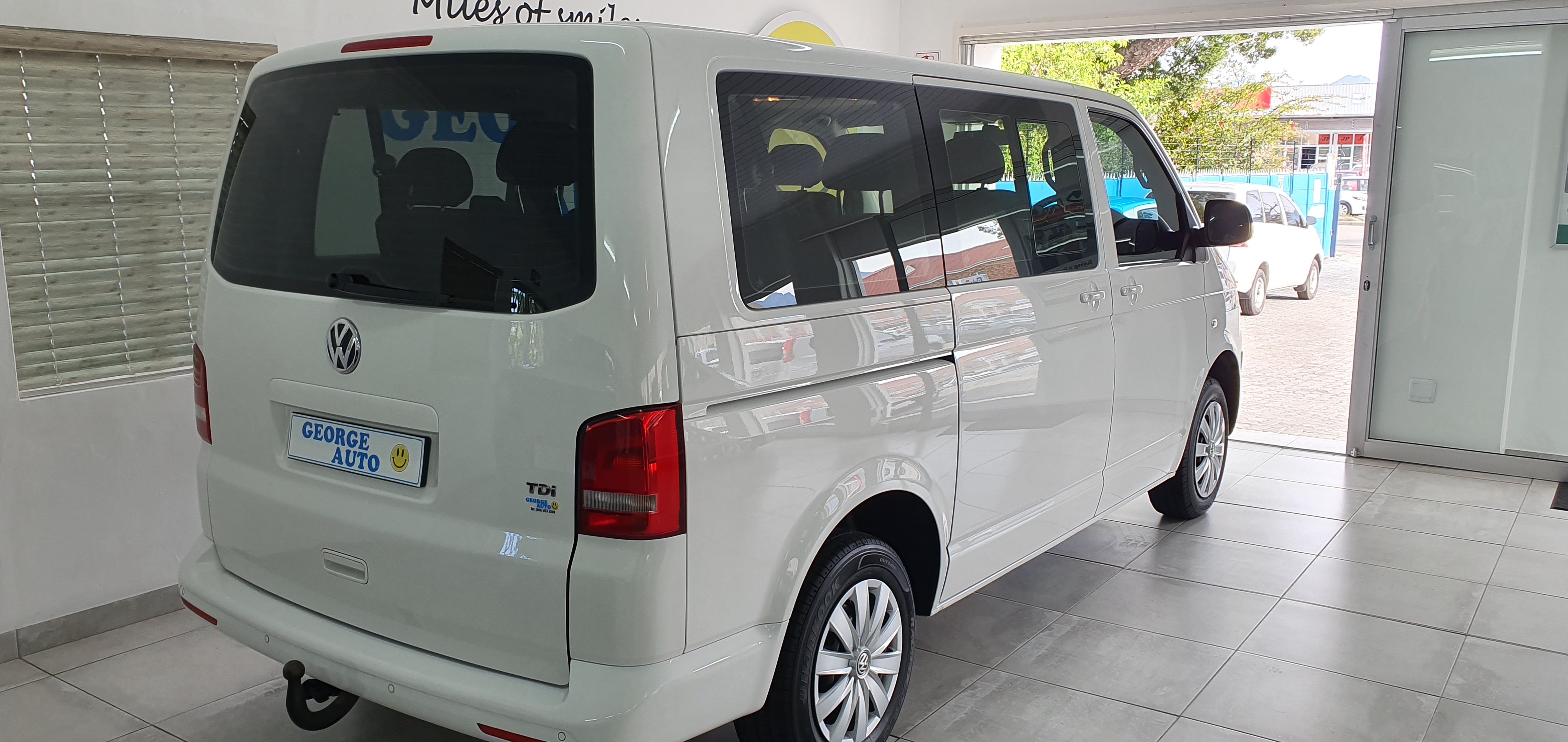 George Auto | Pick of the Week | Volkswagen kombi T5 2.0 TDI | Mossel ...