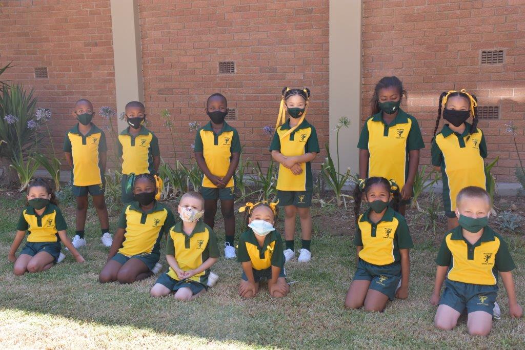 Graad 1's se eerste dag in Oudtshoorn | Oudtshoorn Courant