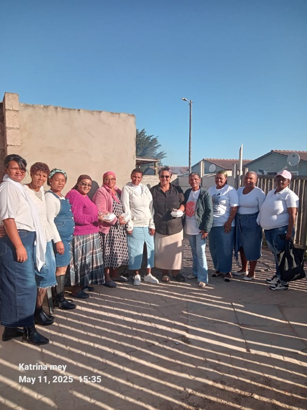 Bejaarde ma's van Rosedale op Moedersdag bederf | George Herald