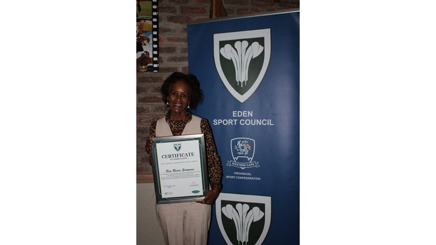 Eden-sportraad eer lewende legendes | George Herald