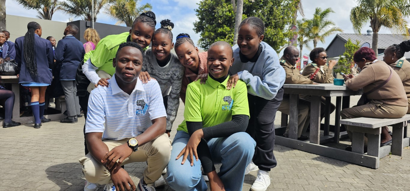 Avid readers from over the country gather for Funda Mzantsi | George Herald