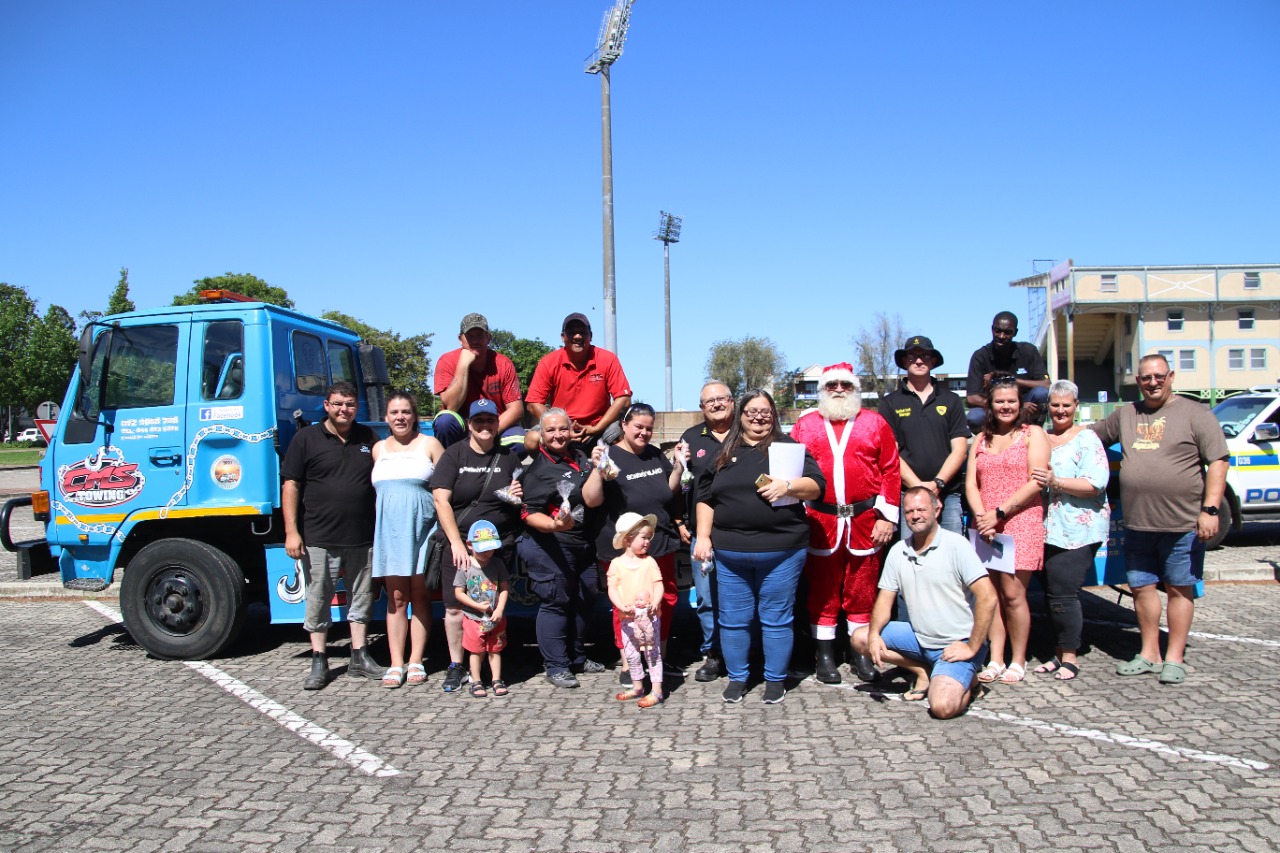 Sweets for kids before Christmas | George Herald