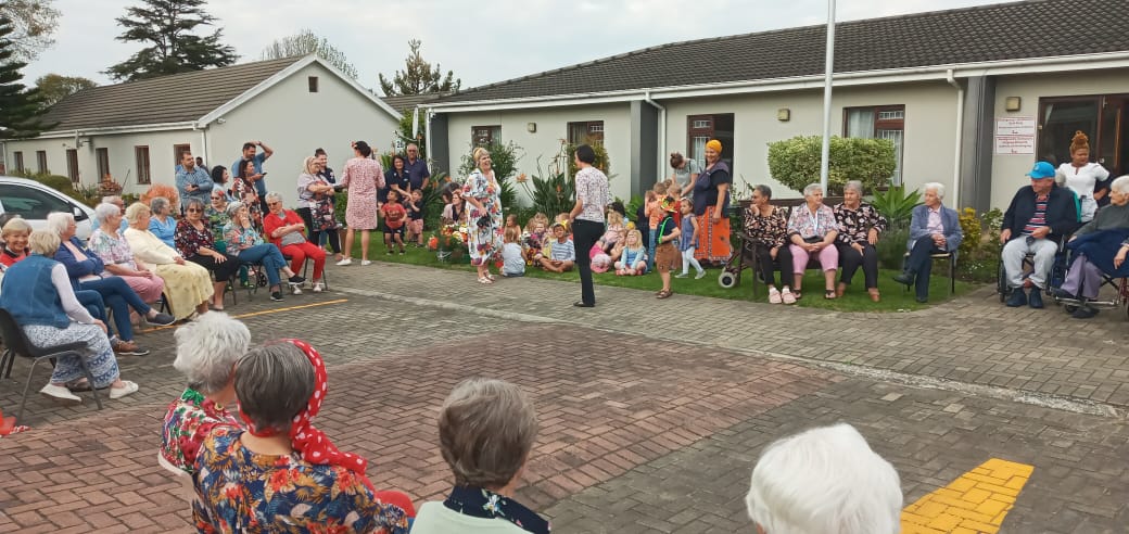 Dis heerlike lente! | George Herald