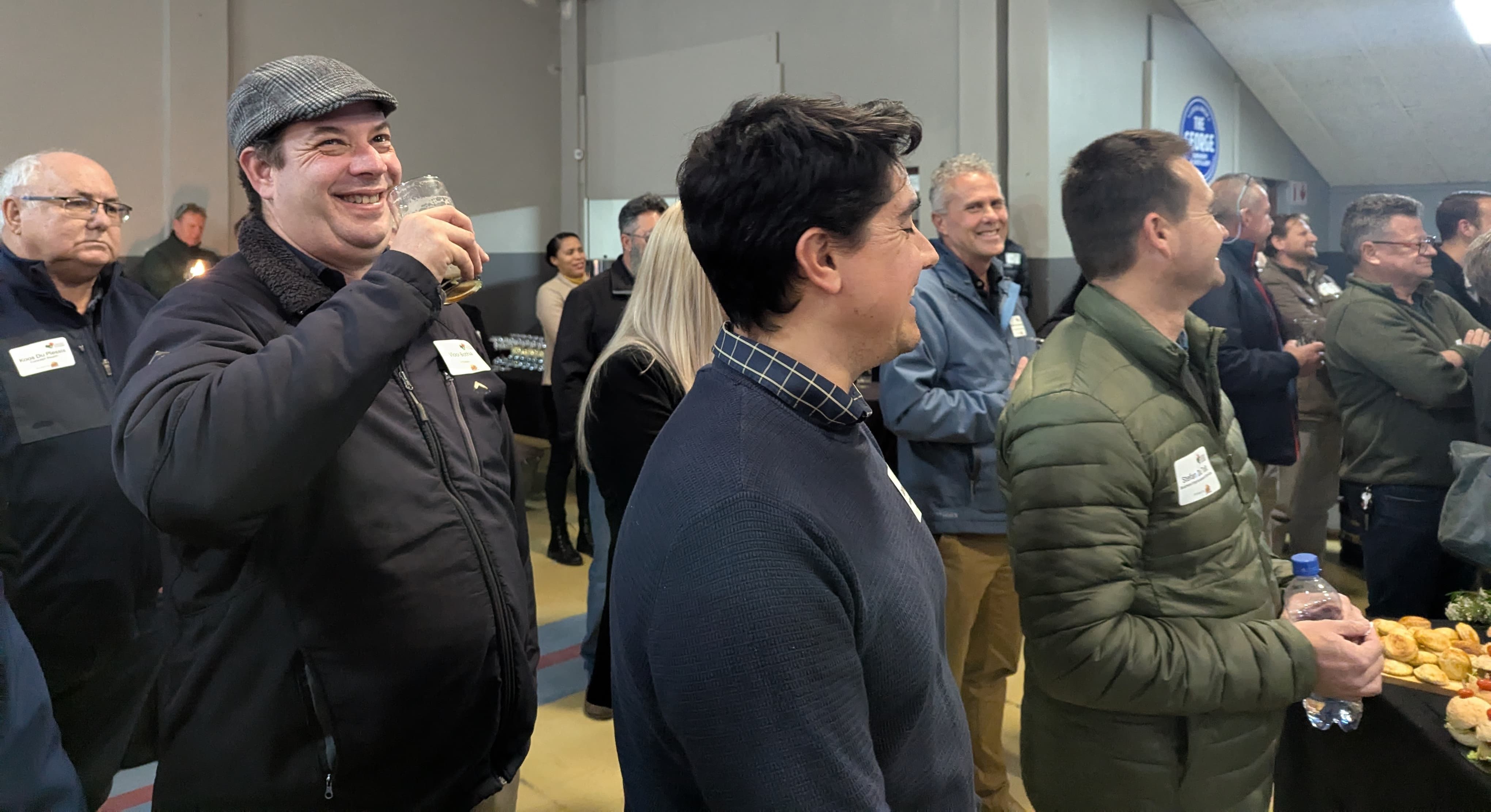 Knell hosts livewire network evening | George Herald