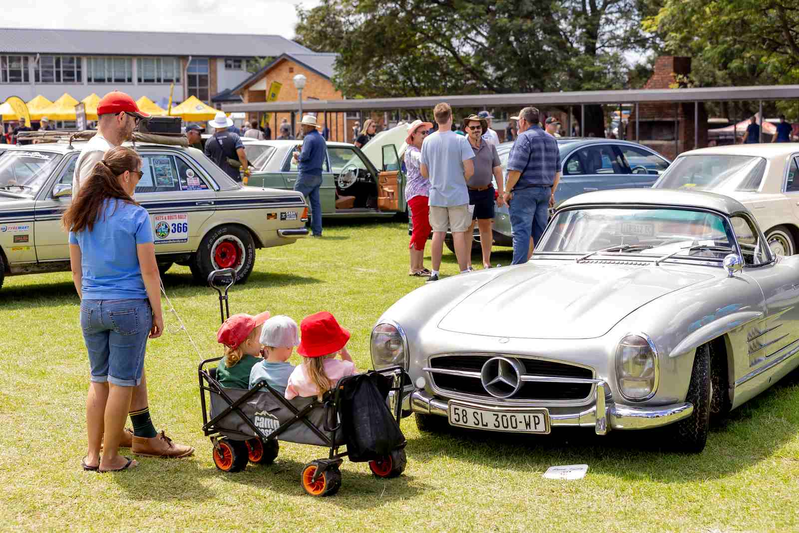 Social partnerships the golden thread that turns George Old Car Show ...