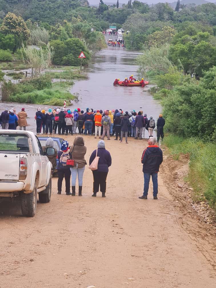 Stranded people rescued | Mossel Bay Advertiser