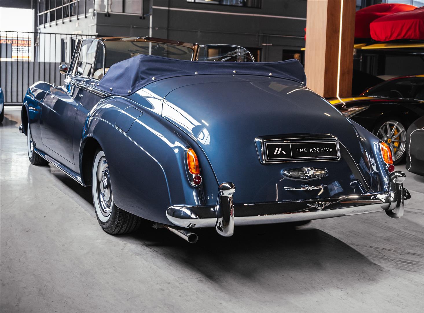 Massive Rolls-Royce and Bentley display to showcase the 2025 George Old ...