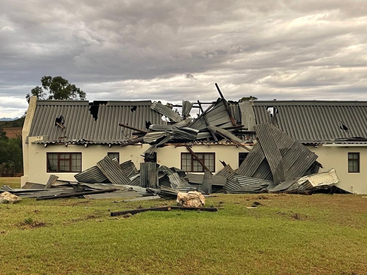 Langkloof storm wreaks havoc | Mossel Bay Advertiser