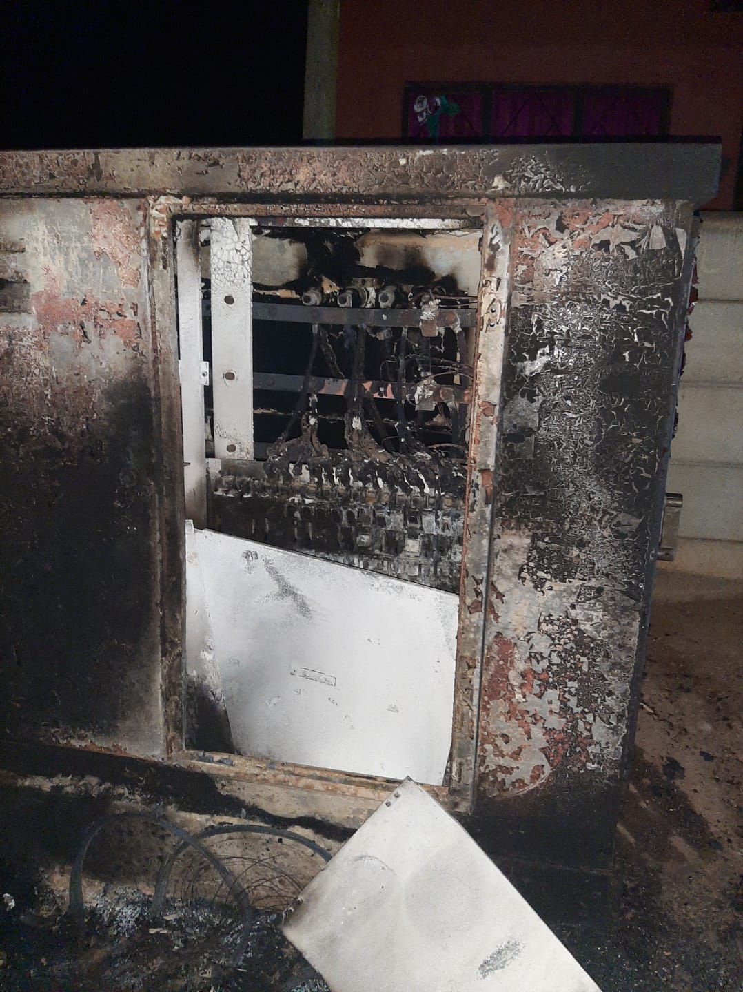 Mini substation damaged | Mossel Bay Advertiser