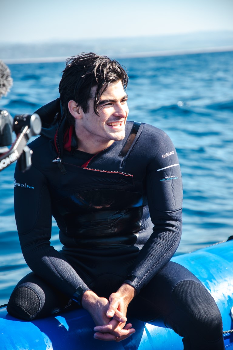 Buffels Bay shark bite survivor swims with sharks | George Herald
