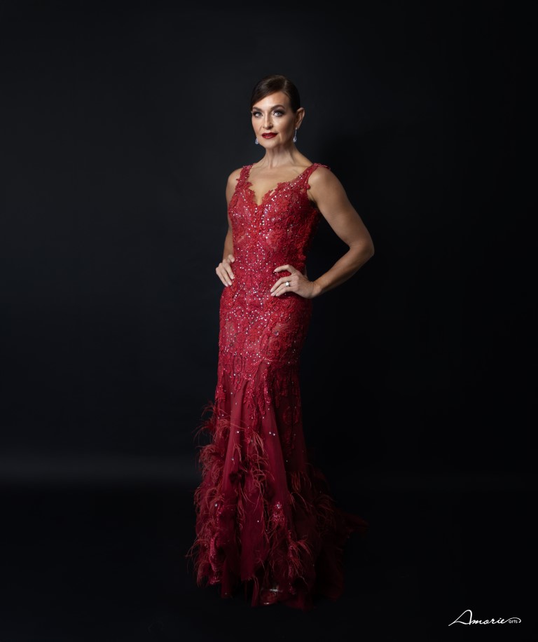 George beauty icon Marelize Earle crowned Mrs Globe Classique 2025 ...