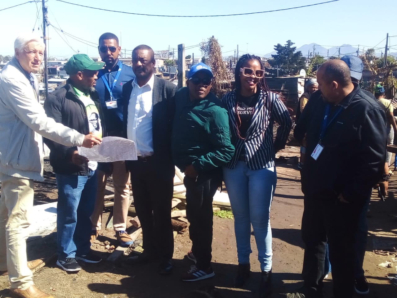 Strong blaze razes 23 homes in Thembalethu | George Herald