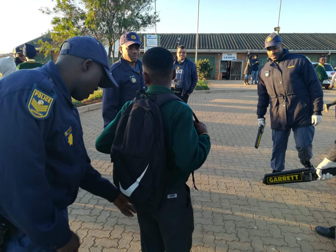 Police initiative at Indwe Secondary School | Mossel Bay Advertiser