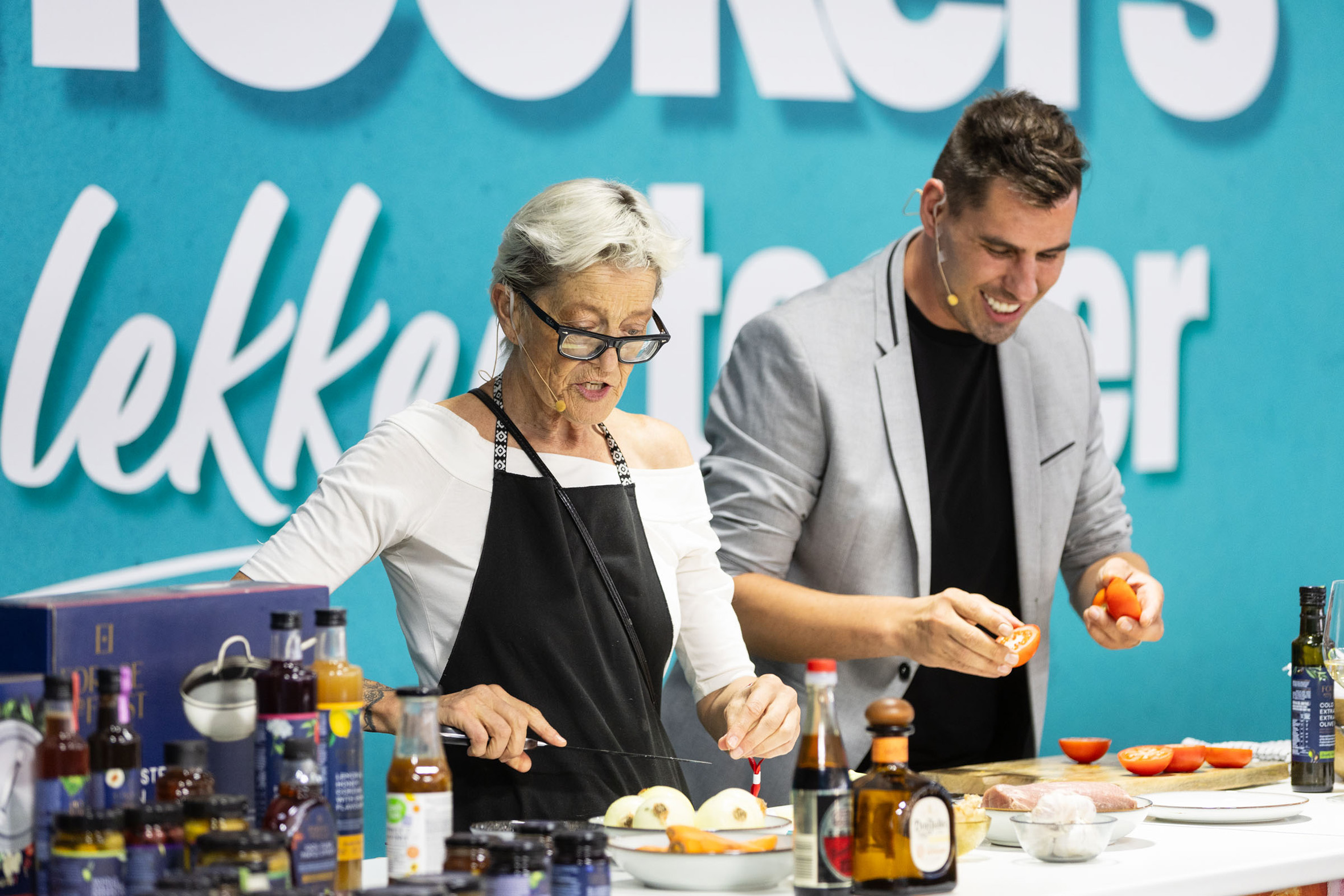 Liplekker-Teater by KKNK | Knysna-Plett Herald