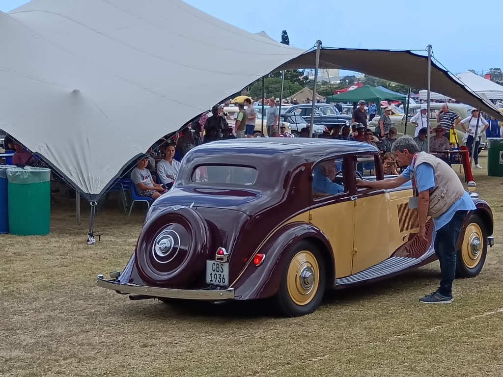 George Old Car Show 2025 - a Best of British theme | George Herald